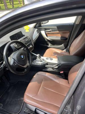 Pelēks BMW 118 2011 Alīta, ar dzinēja tilpumu 2.00 L un nobraukumu 270 tūkst. km par 7250 €, foto 11 vietnē AUTOMOTO.COM.LV