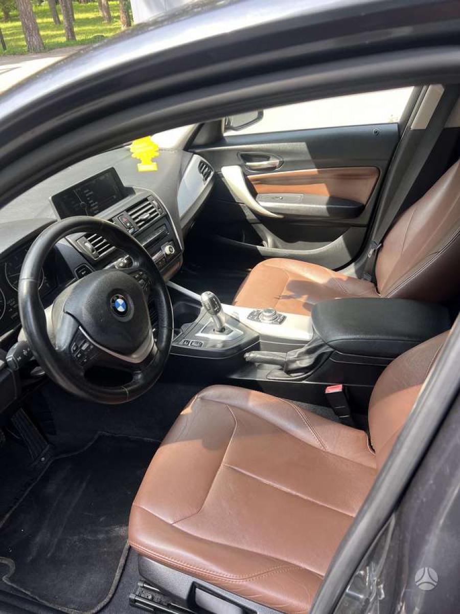 Pelēks BMW 118 2011 Alīta, ar dzinēja tilpumu 2.00 L un nobraukumu 270 tūkst. km par 7250 €, foto 11 vietnē AUTOMOTO.COM.LV