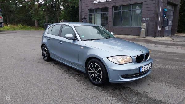 Grey BMW 118 2011 in Utena, with an engine capacity of 2.00 L and mileage of 294 thousand km for 3250 €, photo 4 on AUTOMOTO.COM.LV