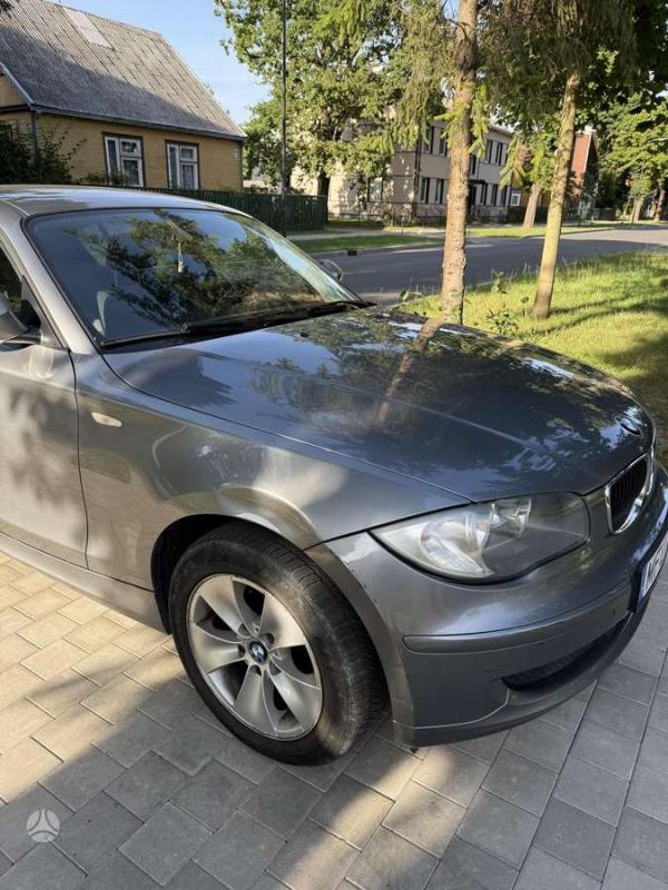 Pelēks BMW 118 2011 Kauņa, ar dzinēja tilpumu 2.00 L un nobraukumu 320 tūkst. km par 3950 €, foto 7 vietnē AUTOMOTO.COM.LV