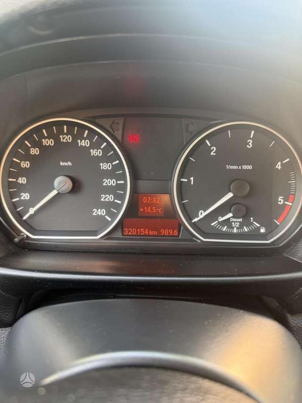 Pelēks BMW 118 2011 Kauņa, ar dzinēja tilpumu 2.00 L un nobraukumu 320 tūkst. km par 3950 €, foto 8 vietnē AUTOMOTO.COM.LV
