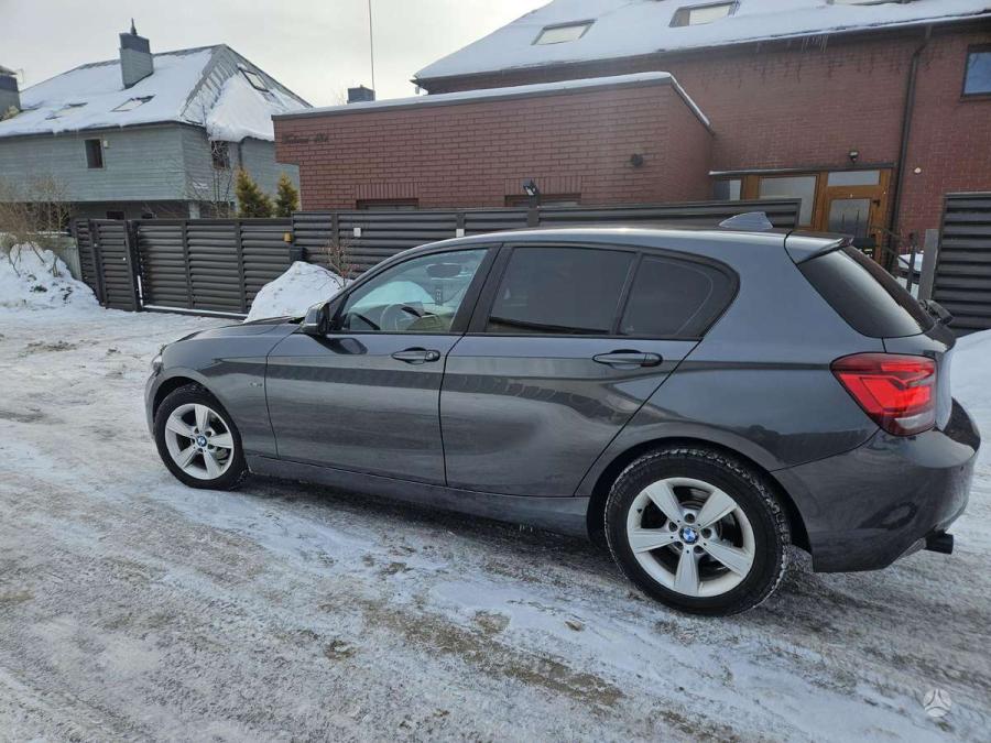 Grey BMW 118 2012 in Vilnius, with an engine capacity of 2.00 L and mileage of 330 thousand km for 4650 €, photo 1 on AUTOMOTO.COM.LV