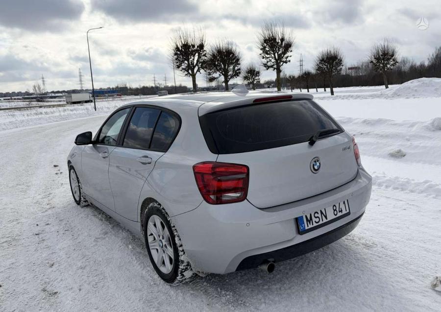 Pelēks BMW 118 2012 Kauņa, ar dzinēja tilpumu 2.00 L un nobraukumu 231 tūkst. km par 5700 €, foto 3 vietnē AUTOMOTO.COM.LV