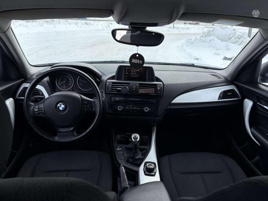 Pelēks BMW 118 2012 Kauņa, ar dzinēja tilpumu 2.00 L un nobraukumu 231 tūkst. km par 5700 €, foto 7 vietnē AUTOMOTO.COM.LV
