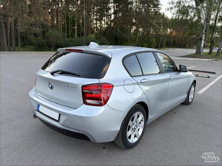 Grey BMW 118 2012 in Kaunas, with an engine capacity of 2.00 L and mileage of 230 thousand km for 5100 €, photo 4 on AUTOMOTO.COM.LV