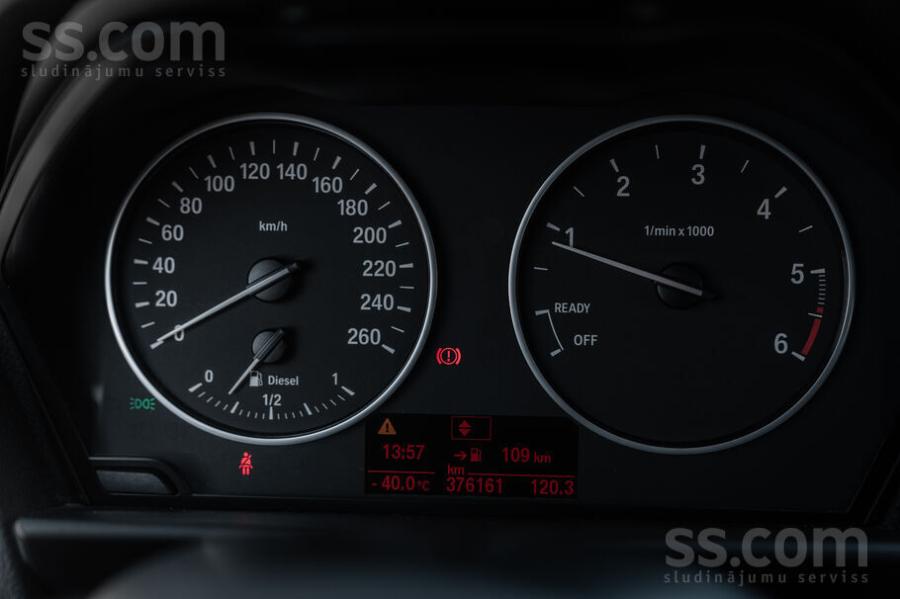 Pelēks BMW 118 2012 Rīga, ar dzinēja tilpumu 2.00 L un nobraukumu 376 tūkst. km par 4600 €, foto 6 vietnē AUTOMOTO.COM.LV
