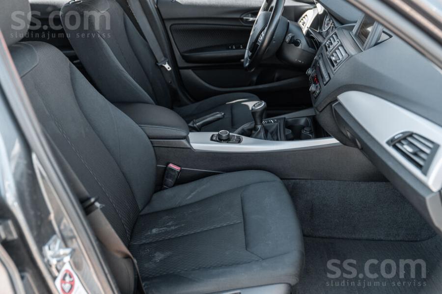 Pelēks BMW 118 2012 Rīga, ar dzinēja tilpumu 2.00 L un nobraukumu 376 tūkst. km par 4600 €, foto 15 vietnē AUTOMOTO.COM.LV