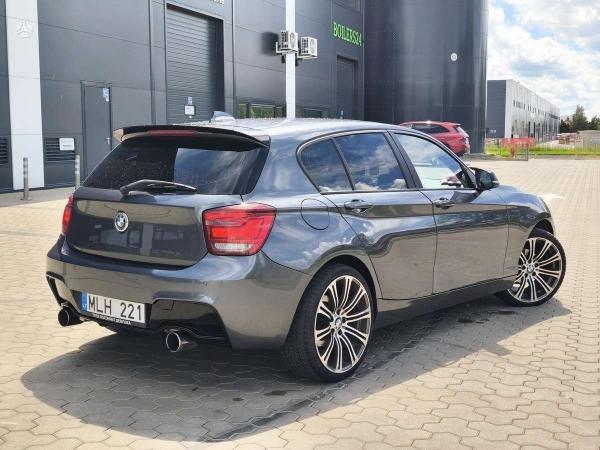 Pelēks BMW 118 2012 Viļņa, ar dzinēja tilpumu 2.00 L un nobraukumu 332 tūkst. km par 7700 €, foto 3 vietnē AUTOMOTO.COM.LV