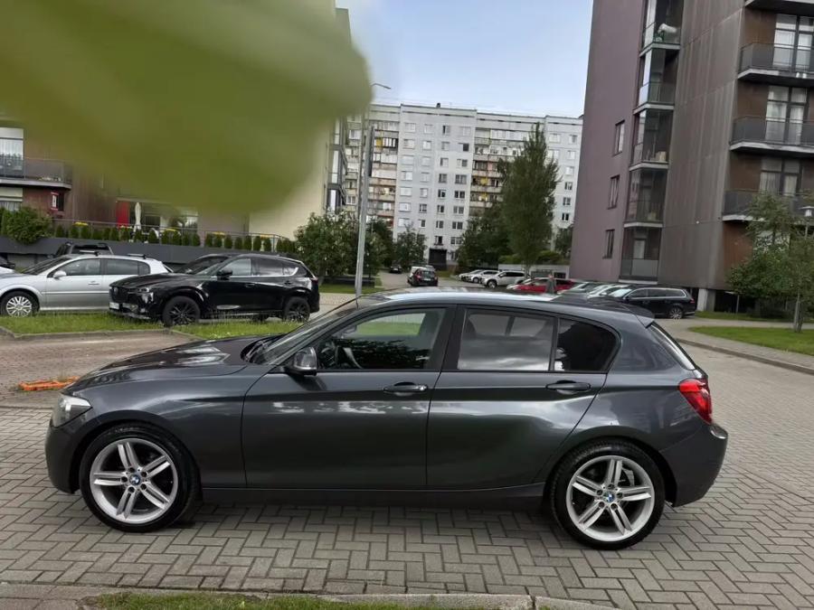 Pelēks BMW 118 2012 Rīga, ar dzinēja tilpumu 2.00 L un nobraukumu 376 tūkst. km par 4490 €, foto 4 vietnē AUTOMOTO.COM.LV