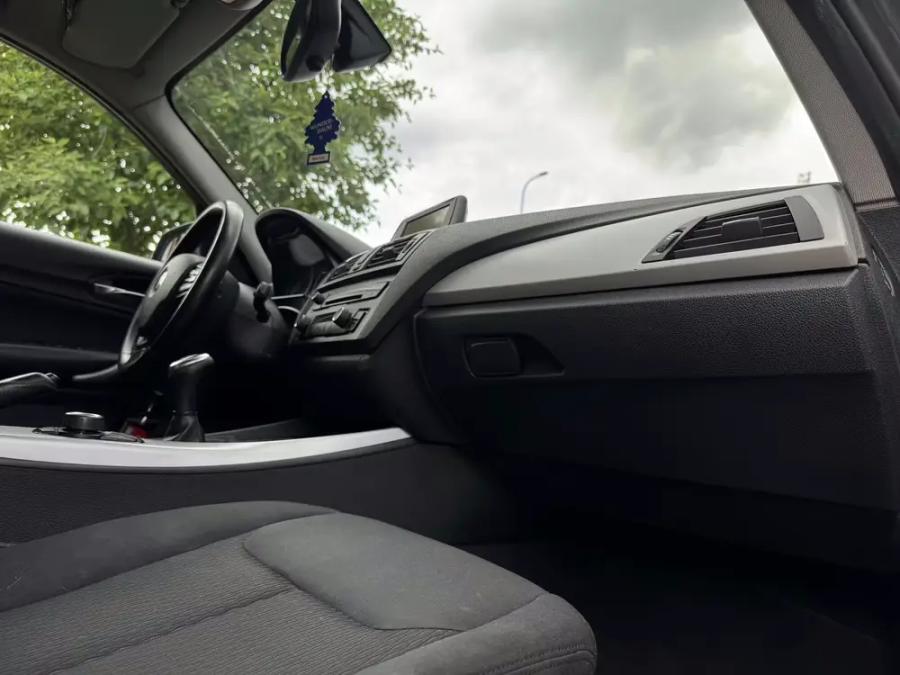 Pelēks BMW 118 2012 Rīga, ar dzinēja tilpumu 2.00 L un nobraukumu 376 tūkst. km par 4490 €, foto 11 vietnē AUTOMOTO.COM.LV