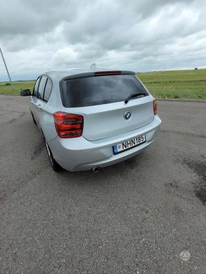 Pelēks BMW 118 2012 Kalvarija, ar dzinēja tilpumu 2.00 L un nobraukumu 300 tūkst. km par 5500 €, foto 6 vietnē AUTOMOTO.COM.LV