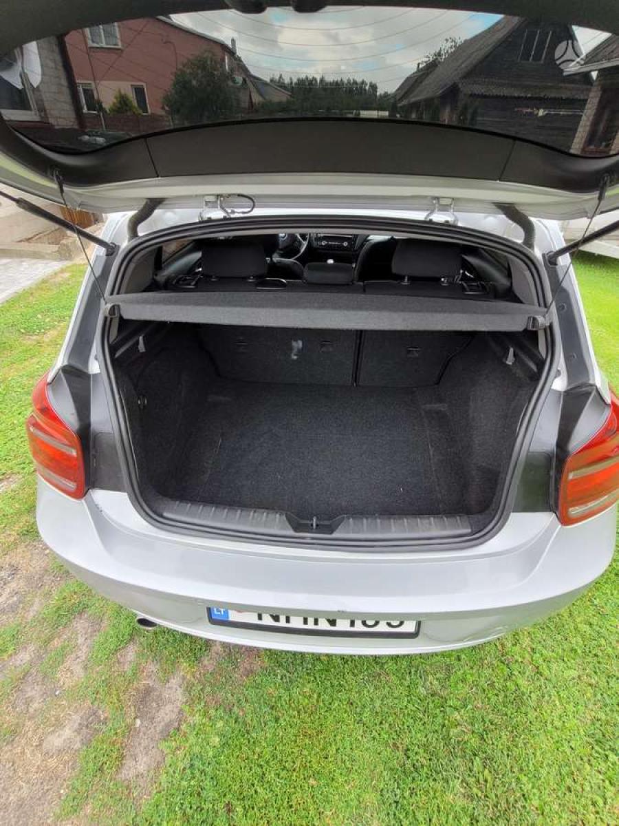 Pelēks BMW 118 2012 Kalvarija, ar dzinēja tilpumu 2.00 L un nobraukumu 300 tūkst. km par 5500 €, foto 14 vietnē AUTOMOTO.COM.LV