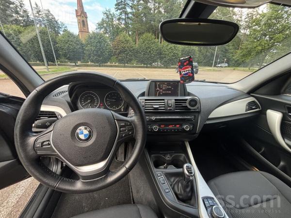 Grey BMW 118 2012 in Ogre, with an engine capacity of 1.60 L and mileage of 156 thousand km for 5300 €, photo 5 on AUTOMOTO.COM.LV