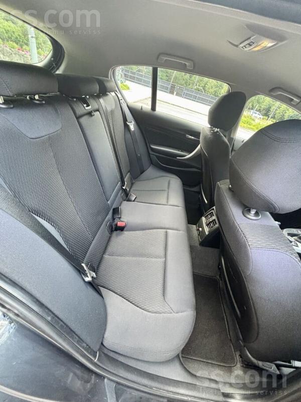 Grey BMW 118 2012 in Ogre, with an engine capacity of 1.60 L and mileage of 156 thousand km for 5300 €, photo 6 on AUTOMOTO.COM.LV