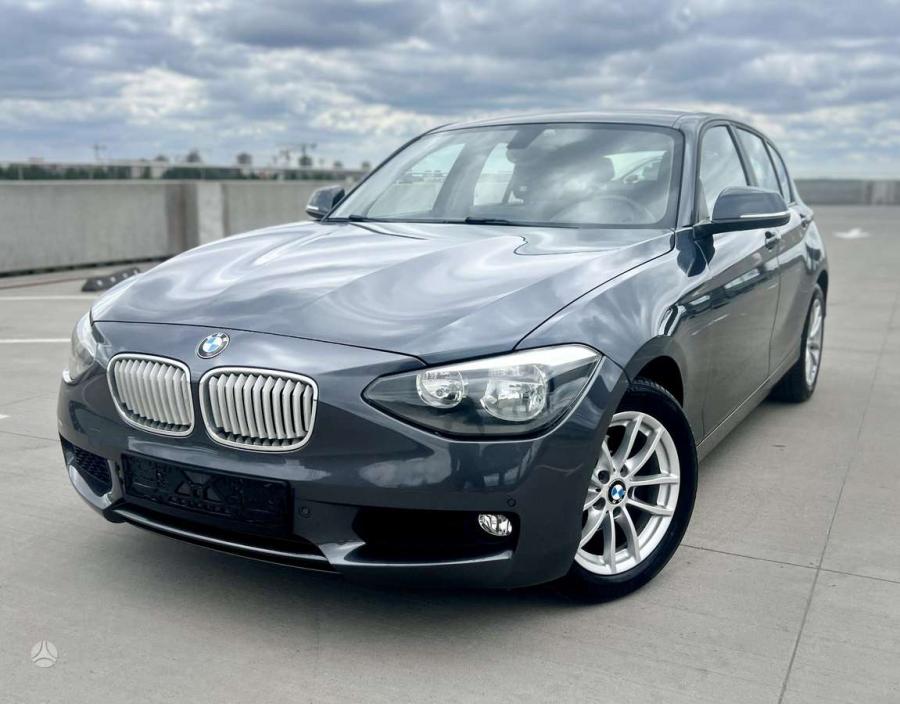 Pelēks BMW 118 2012 Viļņa, ar dzinēja tilpumu 2.00 L un nobraukumu 282 tūkst. km par 5490 €, foto 1 vietnē AUTOMOTO.COM.LV