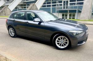 Pelēks BMW 118 2012 Viļņa, ar dzinēja tilpumu 2.00 L un nobraukumu 282 tūkst. km par 5490 €, foto 9 vietnē AUTOMOTO.COM.LV
