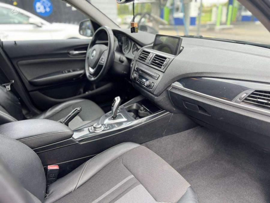 Pelēks BMW 118 2012 Viļņa, ar dzinēja tilpumu 2.00 L un nobraukumu 282 tūkst. km par 5490 €, foto 14 vietnē AUTOMOTO.COM.LV