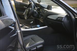 Pelēks BMW 118 2012 Rīga, ar dzinēja tilpumu 2.00 L un nobraukumu 260 tūkst. km par 5990 €, foto 17 vietnē AUTOMOTO.COM.LV