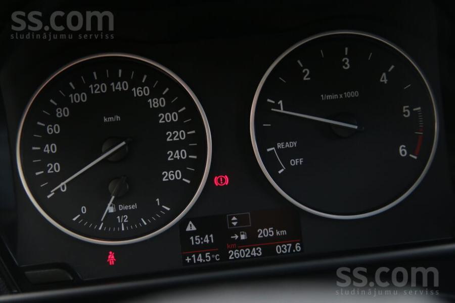 Pelēks BMW 118 2012 Rīga, ar dzinēja tilpumu 2.00 L un nobraukumu 260 tūkst. km par 5990 €, foto 23 vietnē AUTOMOTO.COM.LV