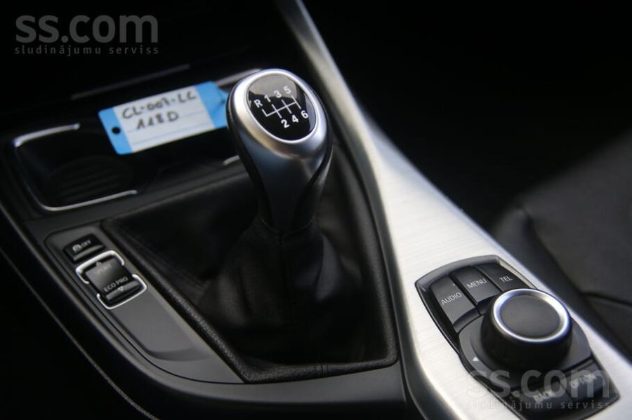 Pelēks BMW 118 2012 Rīga, ar dzinēja tilpumu 2.00 L un nobraukumu 260 tūkst. km par 5990 €, foto 25 vietnē AUTOMOTO.COM.LV