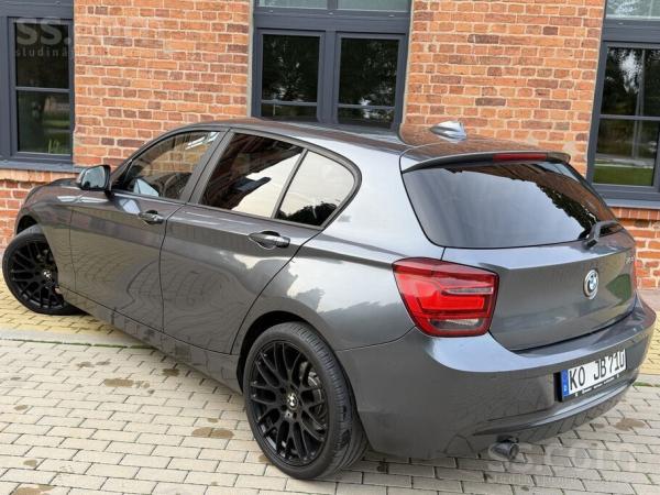 BMW 118 2012 Rīga vietnē Pelēks BMW 118 2012 Rīga, ar dzinēja tilpumu 2.00 L un nobraukumu 263 tūkst. km par 6250 €, foto 5 vietnē AUTOMOTO.COM.LV