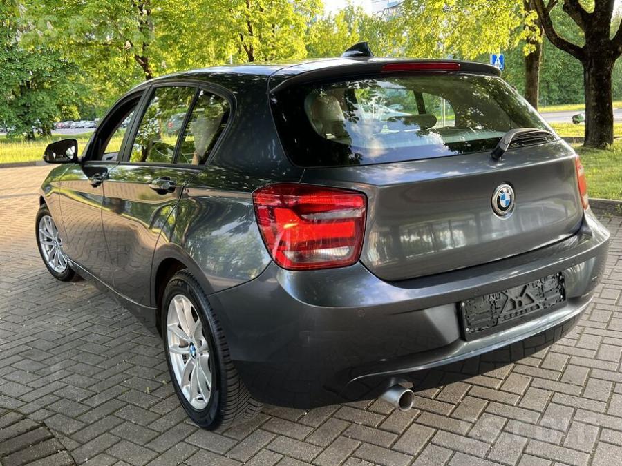 Grey BMW 118 2013 in Riga, with an engine capacity of 2.00 L and mileage of 0 thousand km for 6950 €, photo 4 on AUTOMOTO.COM.LV