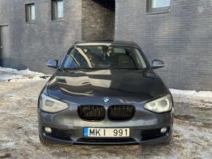 Grey BMW 118 2013 in Vilnius, with an engine capacity of 2.00 L and mileage of 294 thousand km for 5800 €, photo 2 on AUTOMOTO.COM.LV