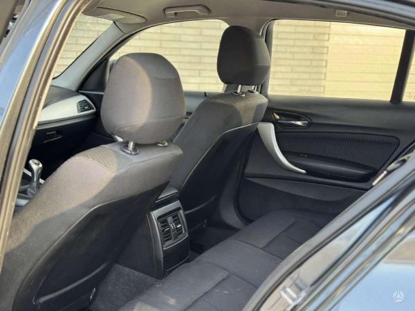 Pelēks BMW 118 2013 Viļņa, ar dzinēja tilpumu 2.00 L un nobraukumu 294 tūkst. km par 5800 €, foto 11 vietnē AUTOMOTO.COM.LV