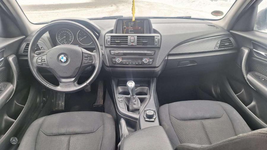 Pelēks BMW 118 2013 Kauņa, ar dzinēja tilpumu 2.00 L un nobraukumu 269 tūkst. km par 5500 €, foto 22 vietnē AUTOMOTO.COM.LV