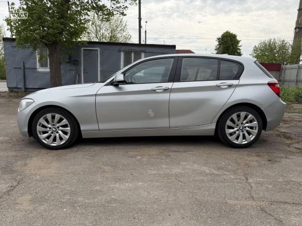 Pelēks BMW 118 2013 Kauņa, ar dzinēja tilpumu 2.00 L un nobraukumu 291 tūkst. km par 4900 €, foto 2 vietnē AUTOMOTO.COM.LV