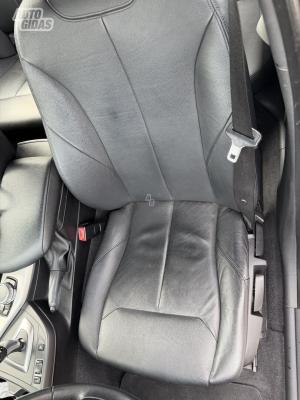 Grey BMW 118 2013 in Kaunas, with an engine capacity of 2.00 L and mileage of 291 thousand km for 4900 €, photo 12 on AUTOMOTO.COM.LV