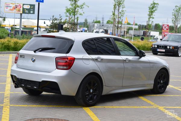 Pelēks BMW 118 2013 Viļņa, ar dzinēja tilpumu 2.00 L un nobraukumu 212 tūkst. km par 6400 €, foto 4 vietnē AUTOMOTO.COM.LV