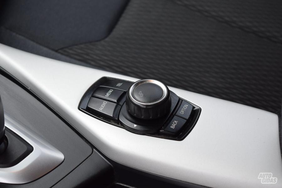 Grey BMW 118 2013 in Vilnius, with an engine capacity of 2.00 L and mileage of 212 thousand km for 6400 €, photo 15 on AUTOMOTO.COM.LV