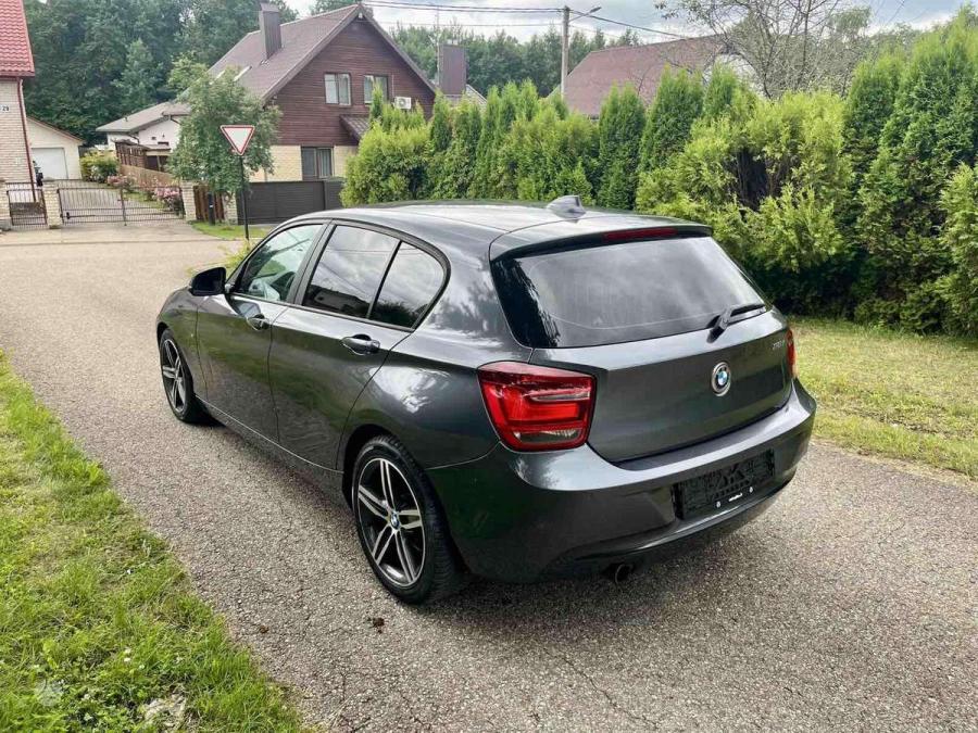 Grey BMW 118 2013 in Vilnius, with an engine capacity of 0.00 L and mileage of 315 thousand km for 5699 €, photo 12 on AUTOMOTO.COM.LV