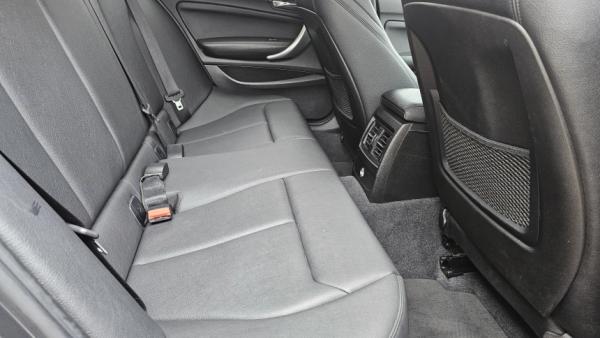Grey BMW 118 2014 in Riga, with an engine capacity of 2.00 L and mileage of 187 thousand km for 9950 €, photo 3 on AUTOMOTO.COM.LV