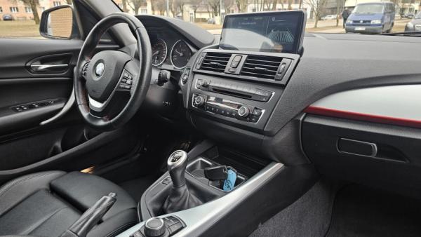 Grey BMW 118 2014 in Riga, with an engine capacity of 2.00 L and mileage of 187 thousand km for 9950 €, photo 6 on AUTOMOTO.COM.LV