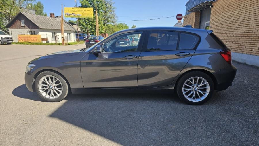 Pelēks BMW 118 2014 Rīga, ar dzinēja tilpumu 2.00 L un nobraukumu 187 tūkst. km par 9950 €, foto 14 vietnē AUTOMOTO.COM.LV