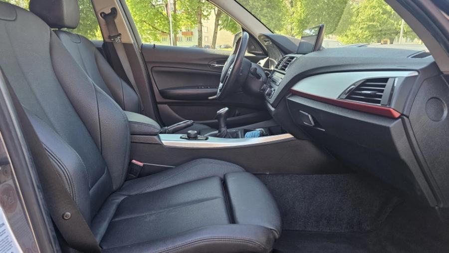 Pelēks BMW 118 2014 Rīga, ar dzinēja tilpumu 2.00 L un nobraukumu 187 tūkst. km par 9950 €, foto 48 vietnē AUTOMOTO.COM.LV