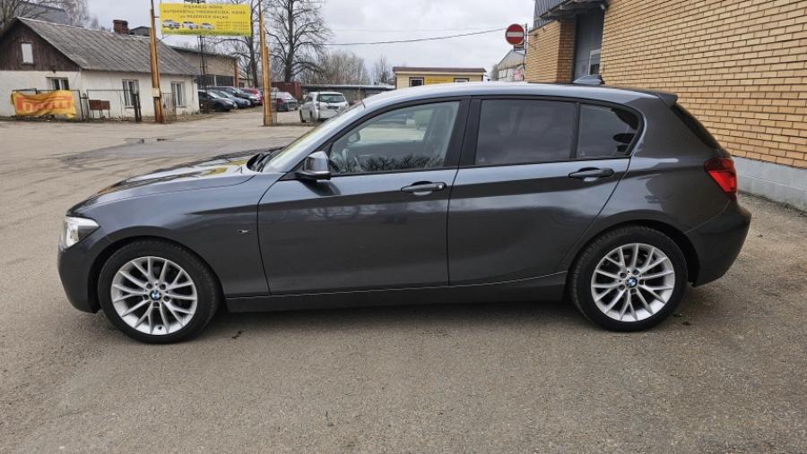 Pelēks BMW 118 2014 Rīga, ar dzinēja tilpumu 2.00 L un nobraukumu 187 tūkst. km par 9950 €, foto 21 vietnē AUTOMOTO.COM.LV