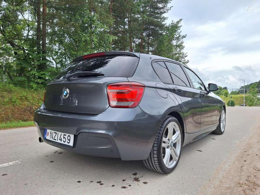 Grey BMW 118 2014 in Vilnius, with an engine capacity of 2.00 L and mileage of 123 thousand km for 8999 €, photo 8 on AUTOMOTO.COM.LV