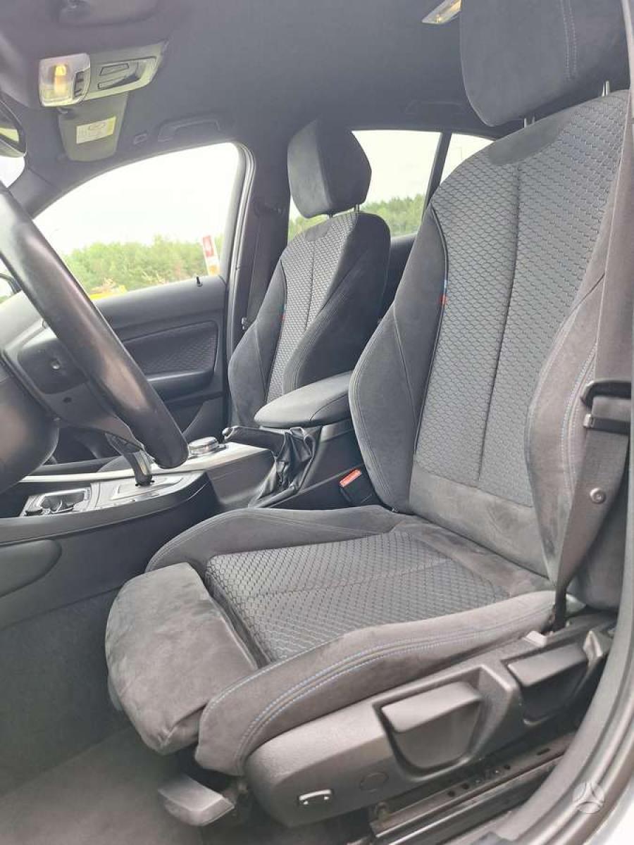 Grey BMW 118 2014 in Vilnius, with an engine capacity of 2.00 L and mileage of 123 thousand km for 8999 €, photo 18 on AUTOMOTO.COM.LV