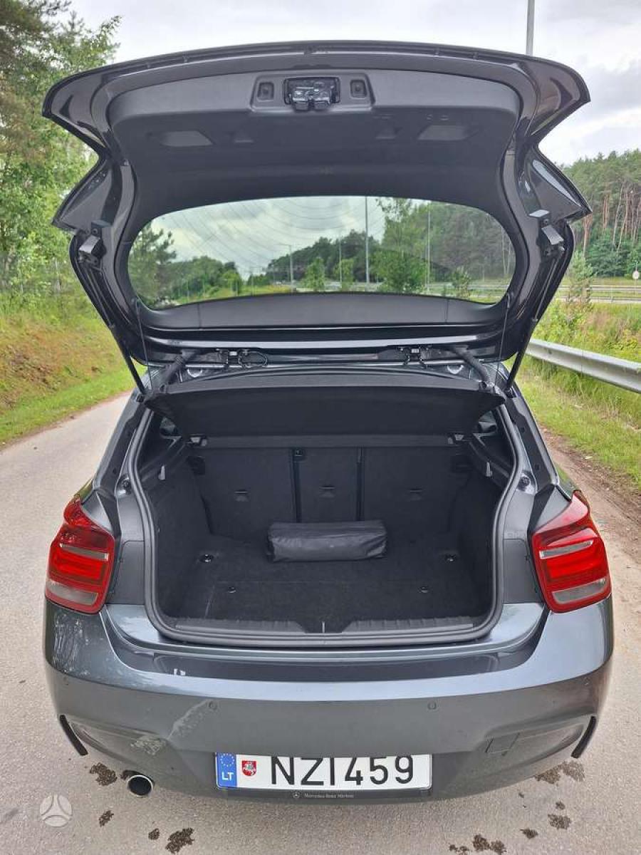 Grey BMW 118 2014 in Vilnius, with an engine capacity of 2.00 L and mileage of 123 thousand km for 8999 €, photo 24 on AUTOMOTO.COM.LV