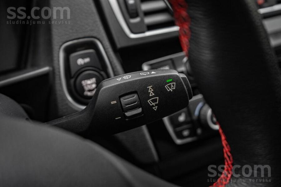Grey BMW 118 2015 in Riga, with an engine capacity of 1.60 L and mileage of 169 thousand km for 8450 €, photo 20 on AUTOMOTO.COM.LV