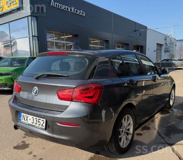 Grey BMW 118 2016 in Riga, with an engine capacity of 1.50 L and mileage of 119 thousand km for 8400 €, photo 3 on AUTOMOTO.COM.LV