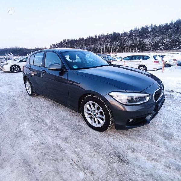Grey BMW 118 2017 in Vilnius, with an engine capacity of 1.50 L and mileage of 303 thousand km for 7500 €, photo 3 on AUTOMOTO.COM.LV
