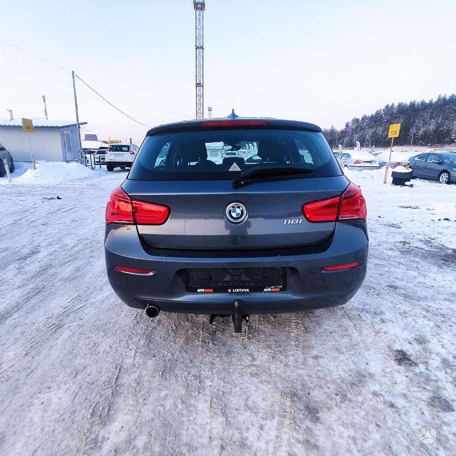 Grey BMW 118 2017 in Vilnius, with an engine capacity of 1.50 L and mileage of 303 thousand km for 7500 €, photo 6 on AUTOMOTO.COM.LV