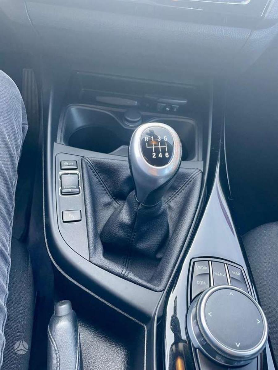 Pelēks BMW 118 2017 Tauragė, ar dzinēja tilpumu 1.50 L un nobraukumu 125 tūkst. km par 7500 €, foto 7 vietnē AUTOMOTO.COM.LV