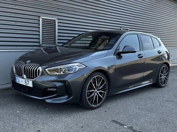 Pelēks BMW 118 2020 Rīga, ar dzinēja tilpumu 1.50 L un nobraukumu 195 tūkst. km par 17500 €, foto 1 vietnē AUTOMOTO.COM.LV
