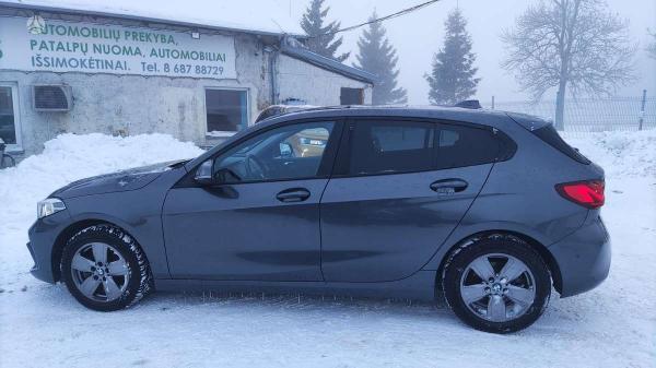 Pelēks BMW 118 2021 Klaipėda, ar dzinēja tilpumu 1.50 L un nobraukumu 33 tūkst. km par 19890 €, foto 2 vietnē AUTOMOTO.COM.LV