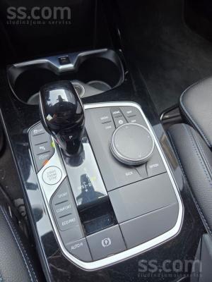 Grey BMW 118 2023 in Riga, with an engine capacity of 1.50 L and mileage of 78 thousand km for 25400 €, photo 12 on AUTOMOTO.COM.LV